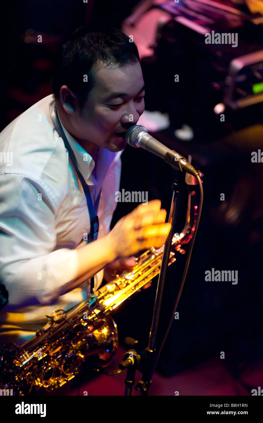 Jazz bar bangkok hi-res stock photography and images - Alamy