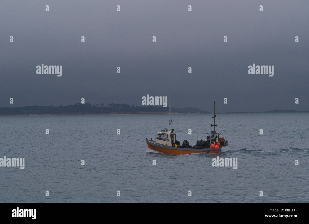 Stormy sea boat hi-res stock photography and images - Alamy
