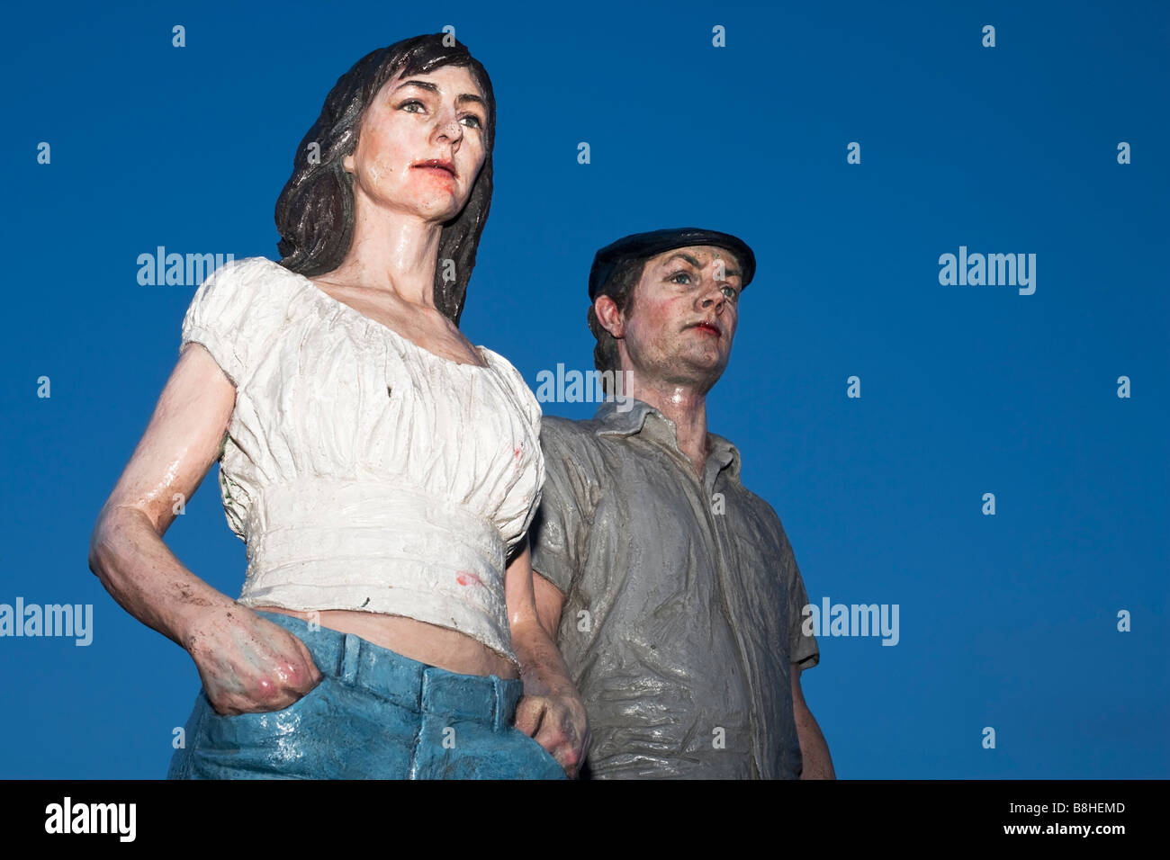 Sean henry sculpture hi-res stock photography and images - Alamy