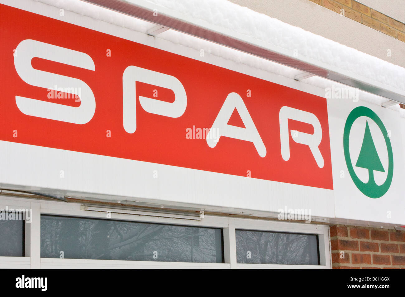 Spar shop sign hi-res stock photography and images - Alamy