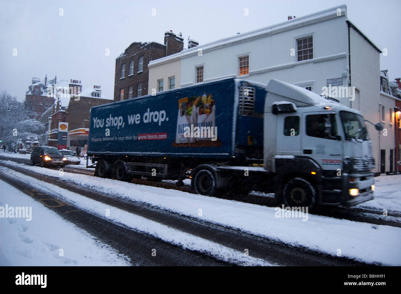 Hgv food delivery hi-res stock photography and images - Alamy
