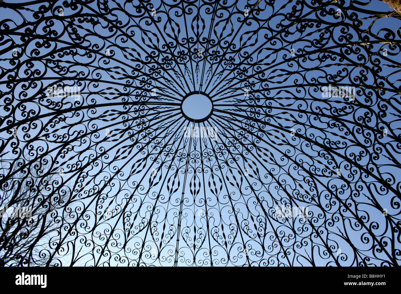 Ornate wrought ironwork hi-res stock photography and images - Alamy