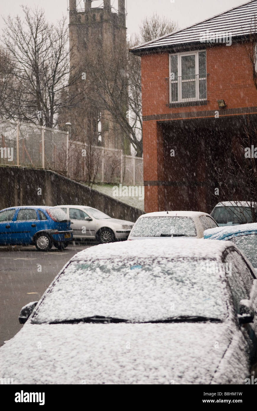 Cars covered with snow in a car park Manchester UK Stock Photo - Alamy