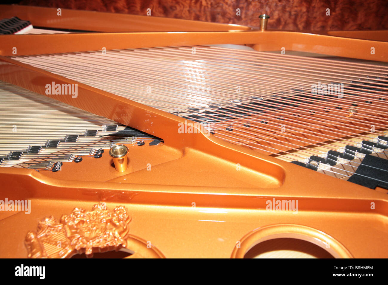 Picture of the interior of a piano Stock Photo - Alamy