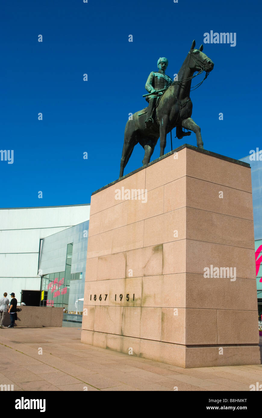 Statue of Mannerheim in front of Nykytaiteenmuseo the museum of modern ...