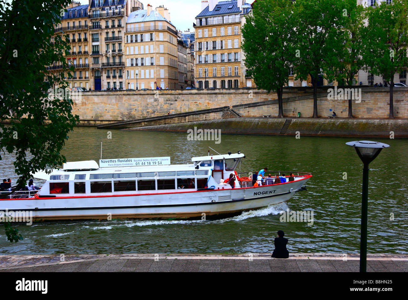 Senna paris hi-res stock photography and images - Alamy