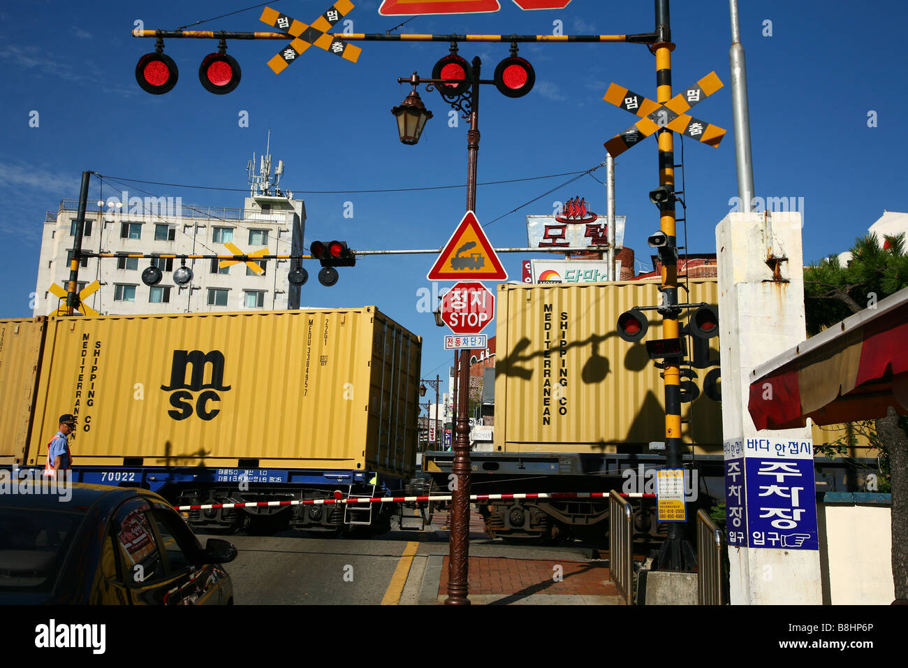 steet scene in Busan (Pusan) in South Korea, a goods transportation ...