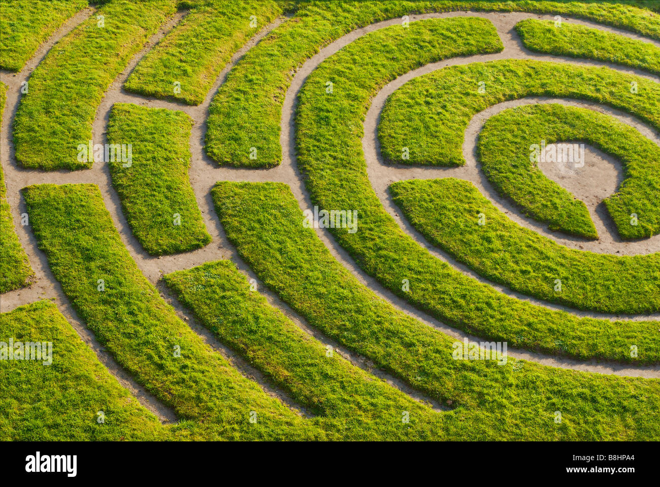 Garden maze art hi-res stock photography and images - Alamy