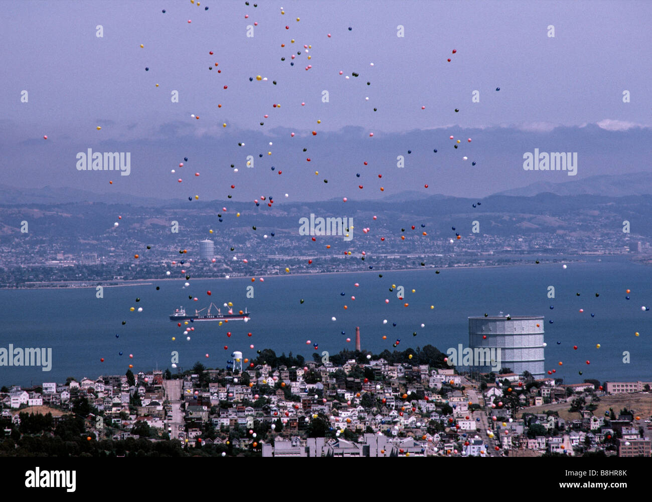 Balloons are pollution hi-res stock photography and images - Alamy