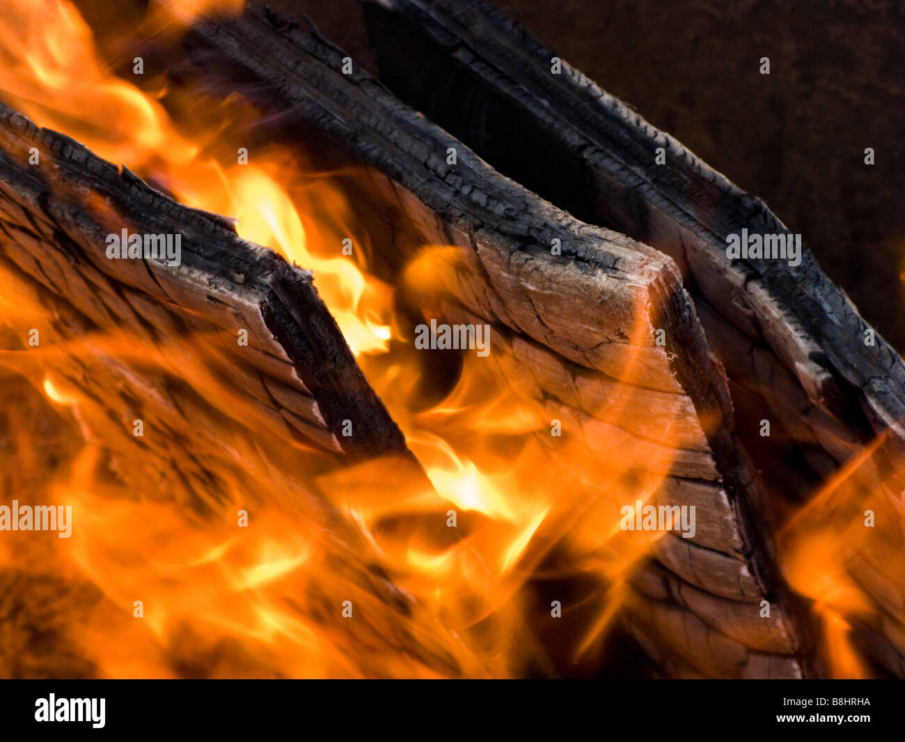 wood on fire Stock Photo - Alamy