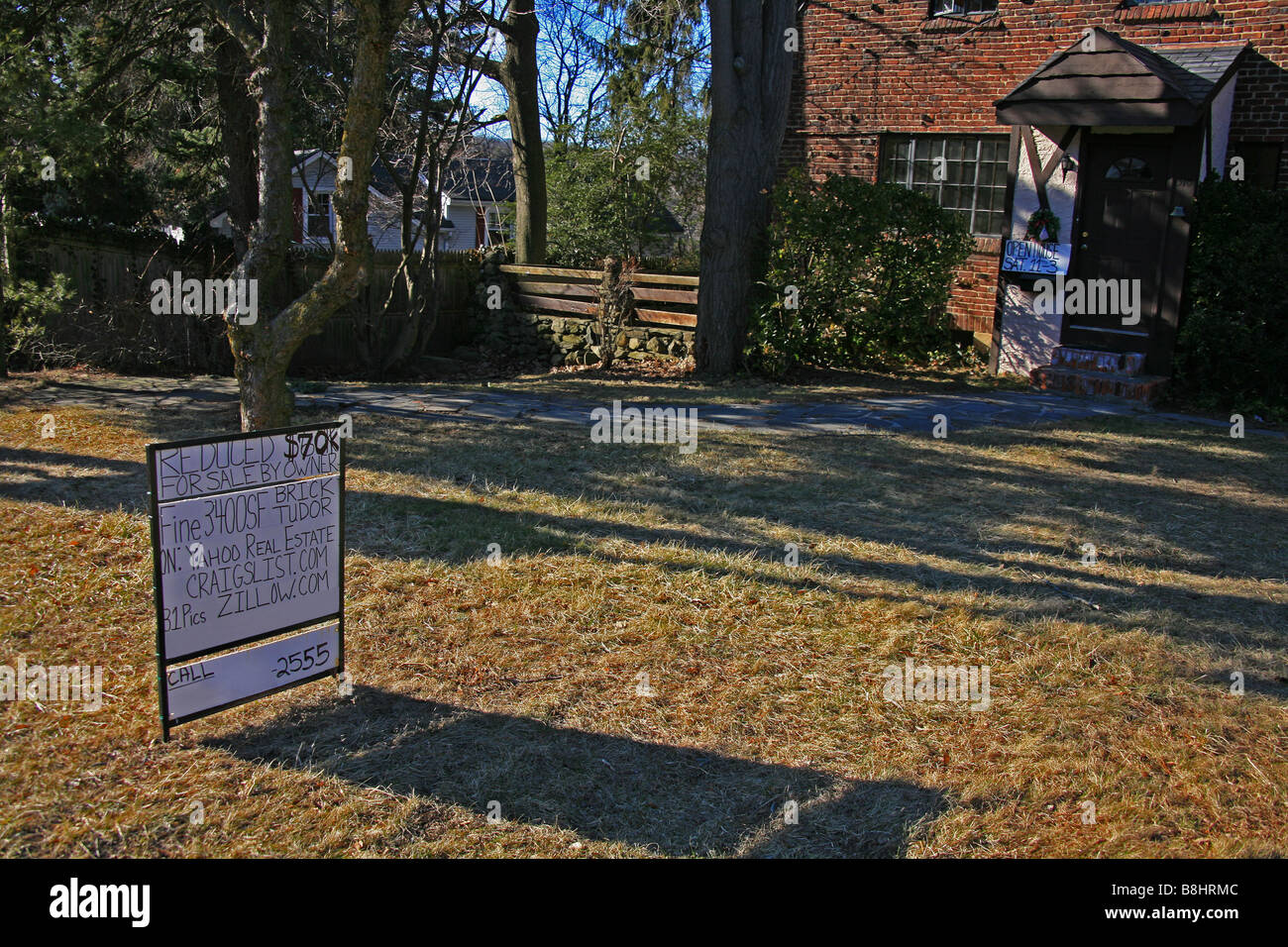 Slashed price hi-res stock photography and images - Alamy