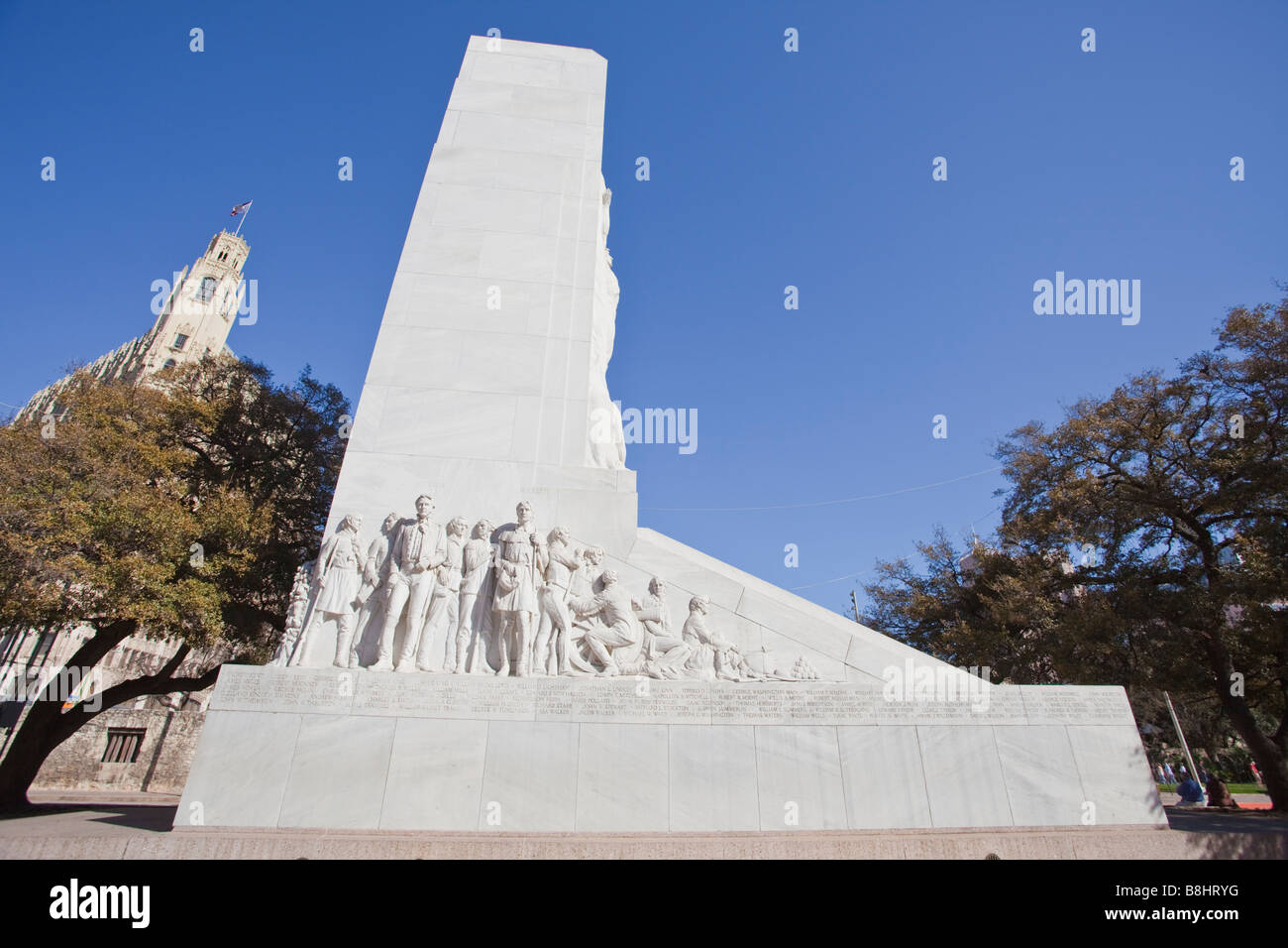 Wide angle of the Memorial to the Heroes of Texas Independence at The ...