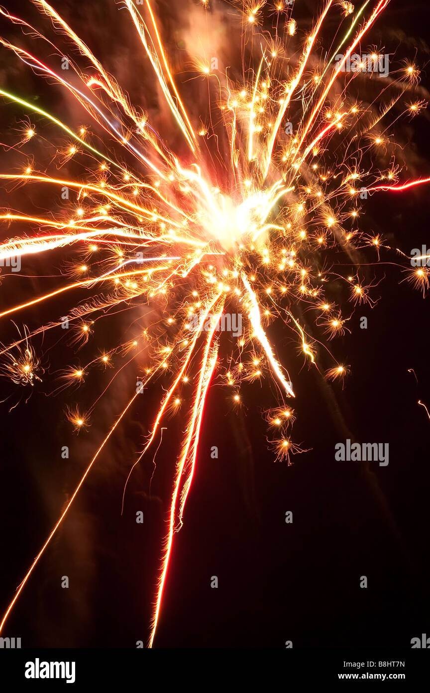 Exploding sound hi-res stock photography and images - Alamy