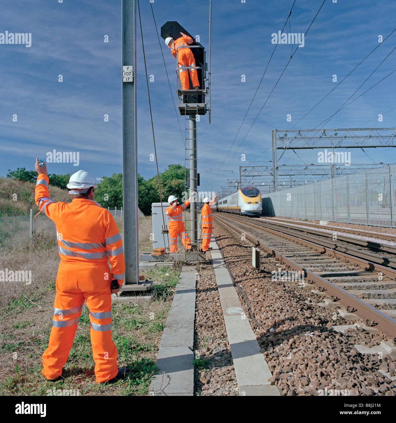 Warning signal hi-res stock photography and images - Alamy