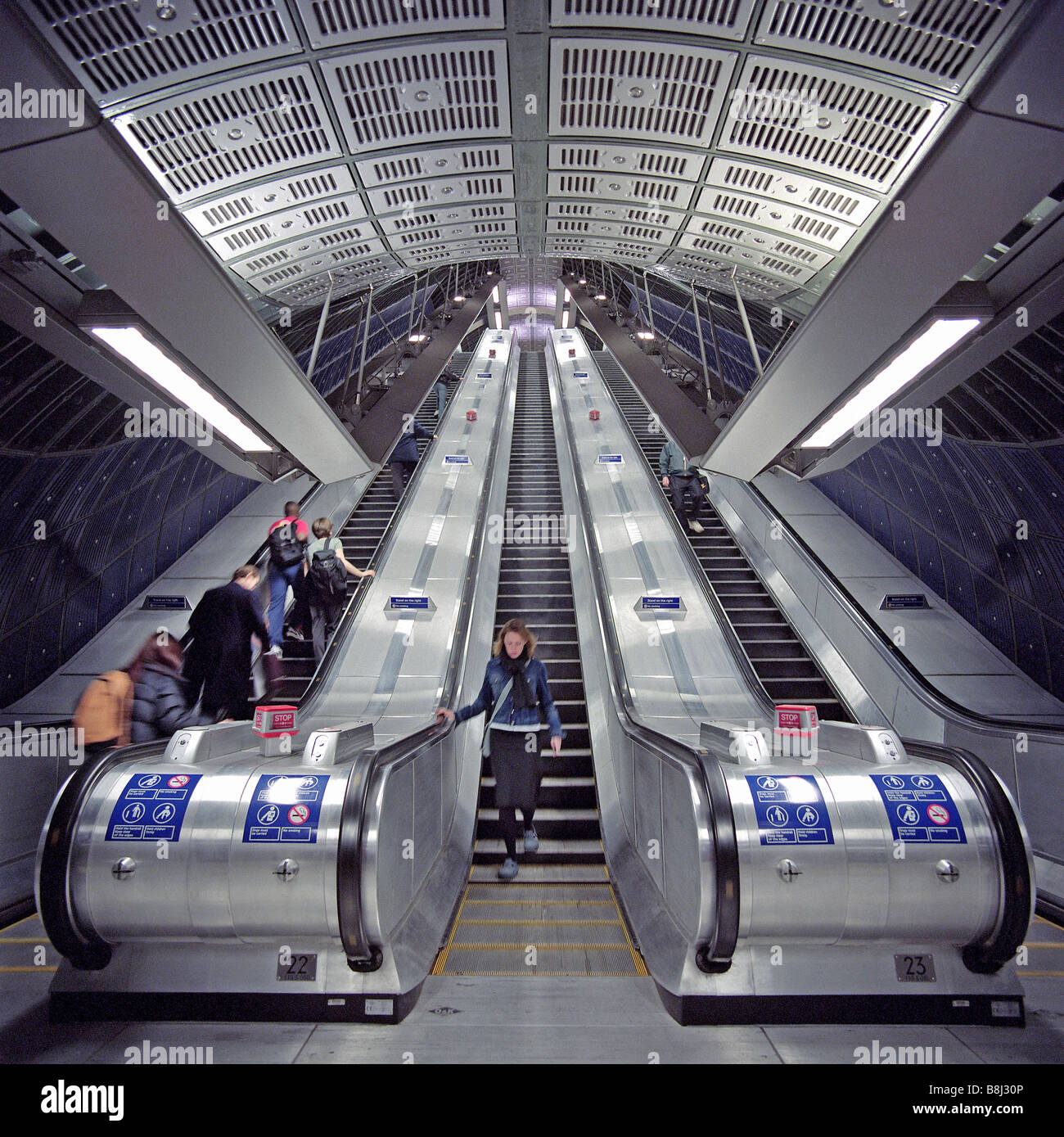 London Bridge passengers using escalator on the Jubilee Line Extension ...