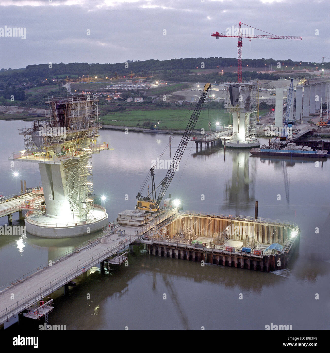 Medway Viaduct under construction. It is Europe's longest high-speed ...