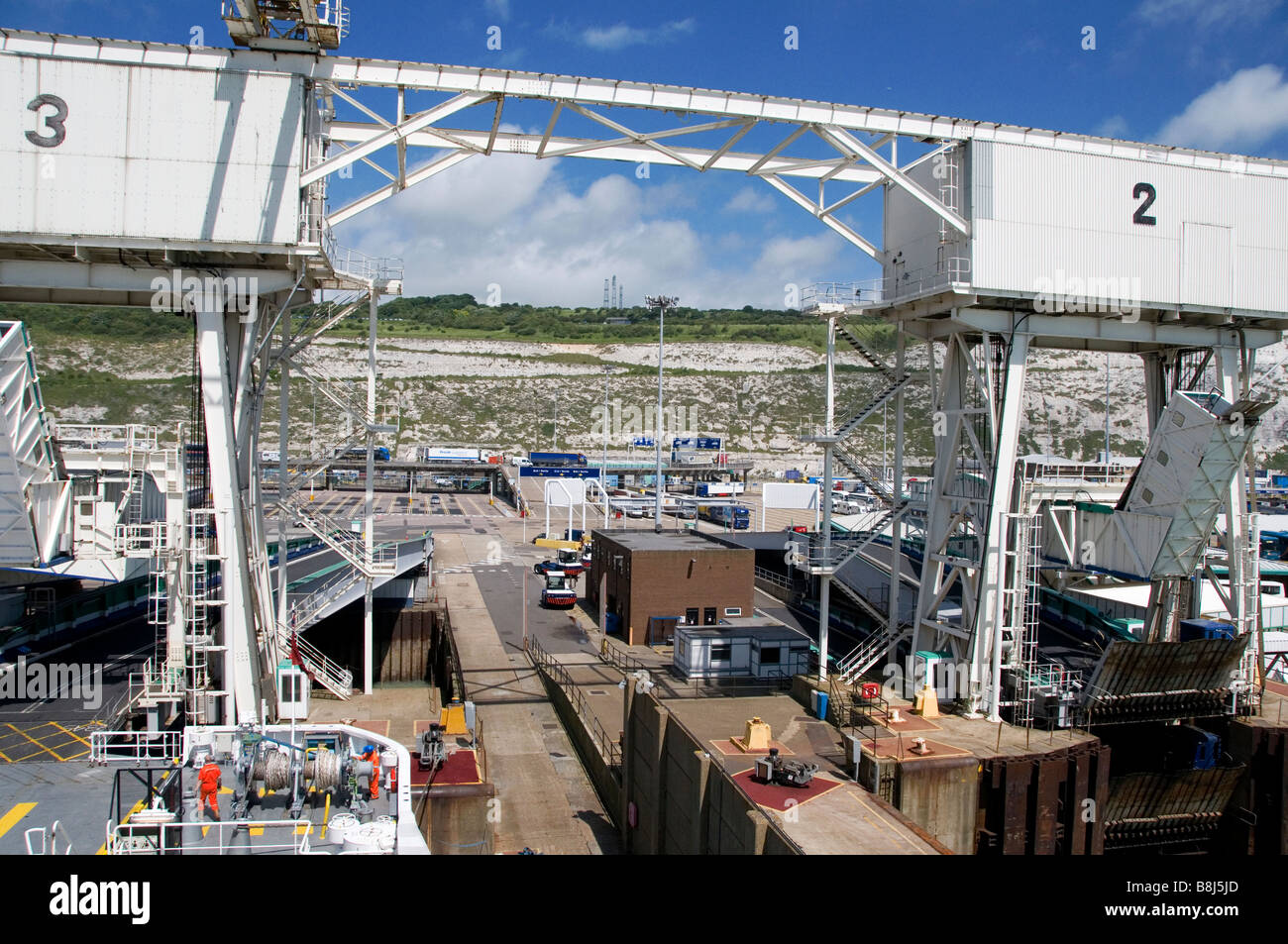 Dover shipping hi-res stock photography and images - Alamy