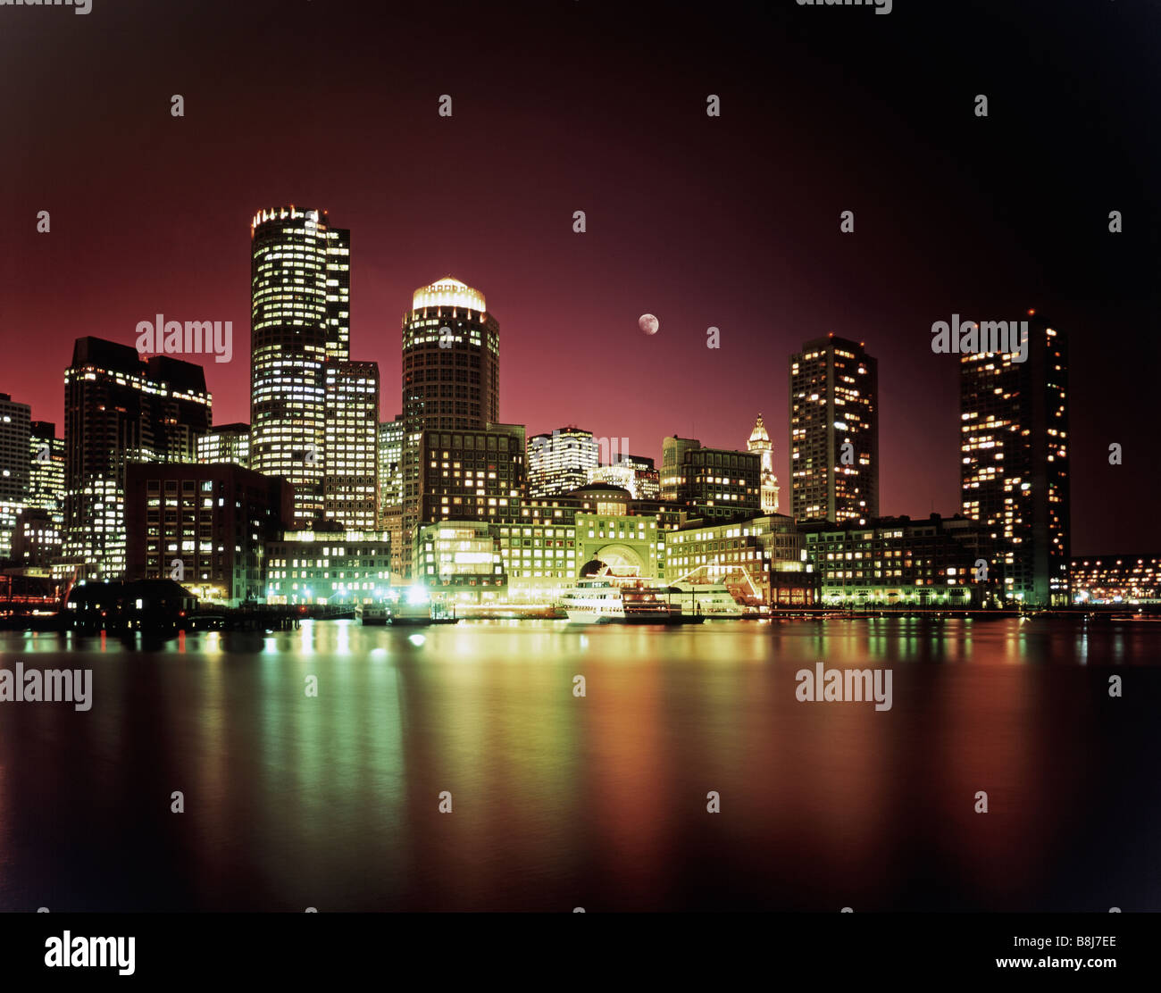 Boston harbour at night hi-res stock photography and images - Alamy