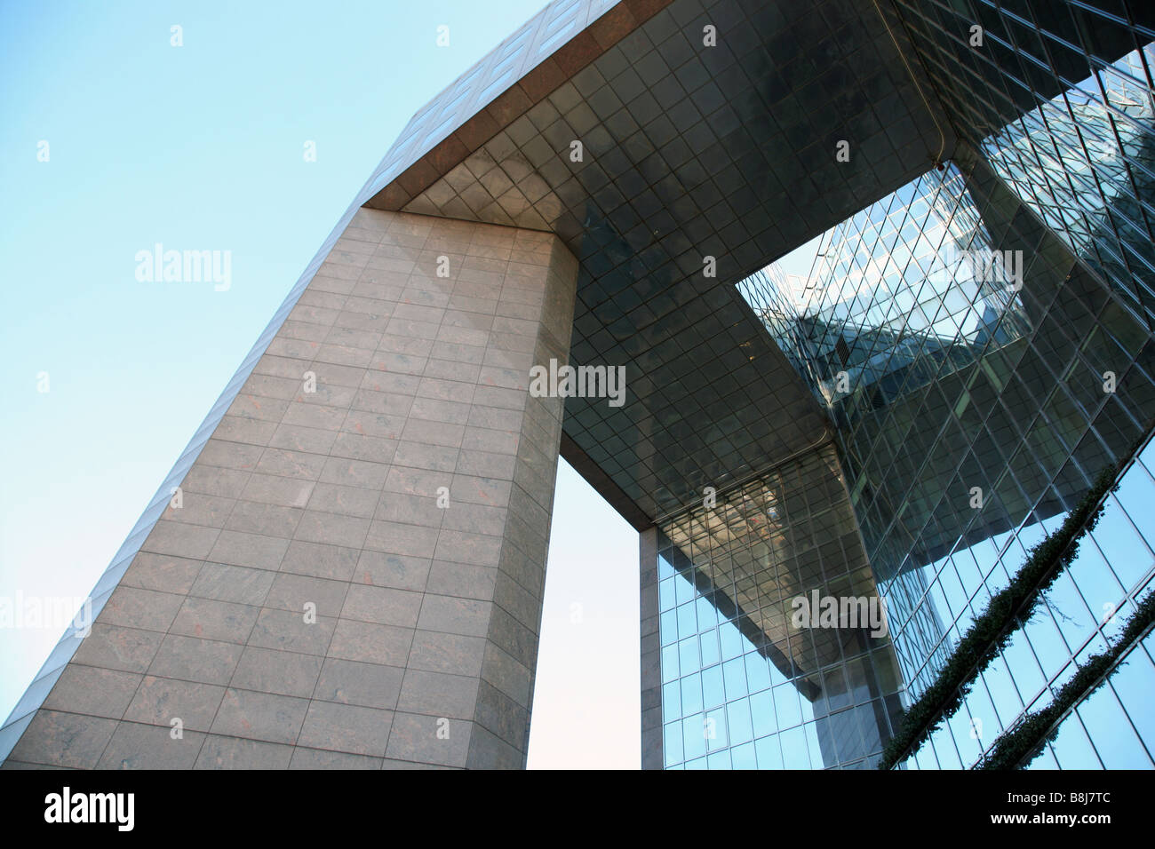 Bridge block hi-res stock photography and images - Alamy