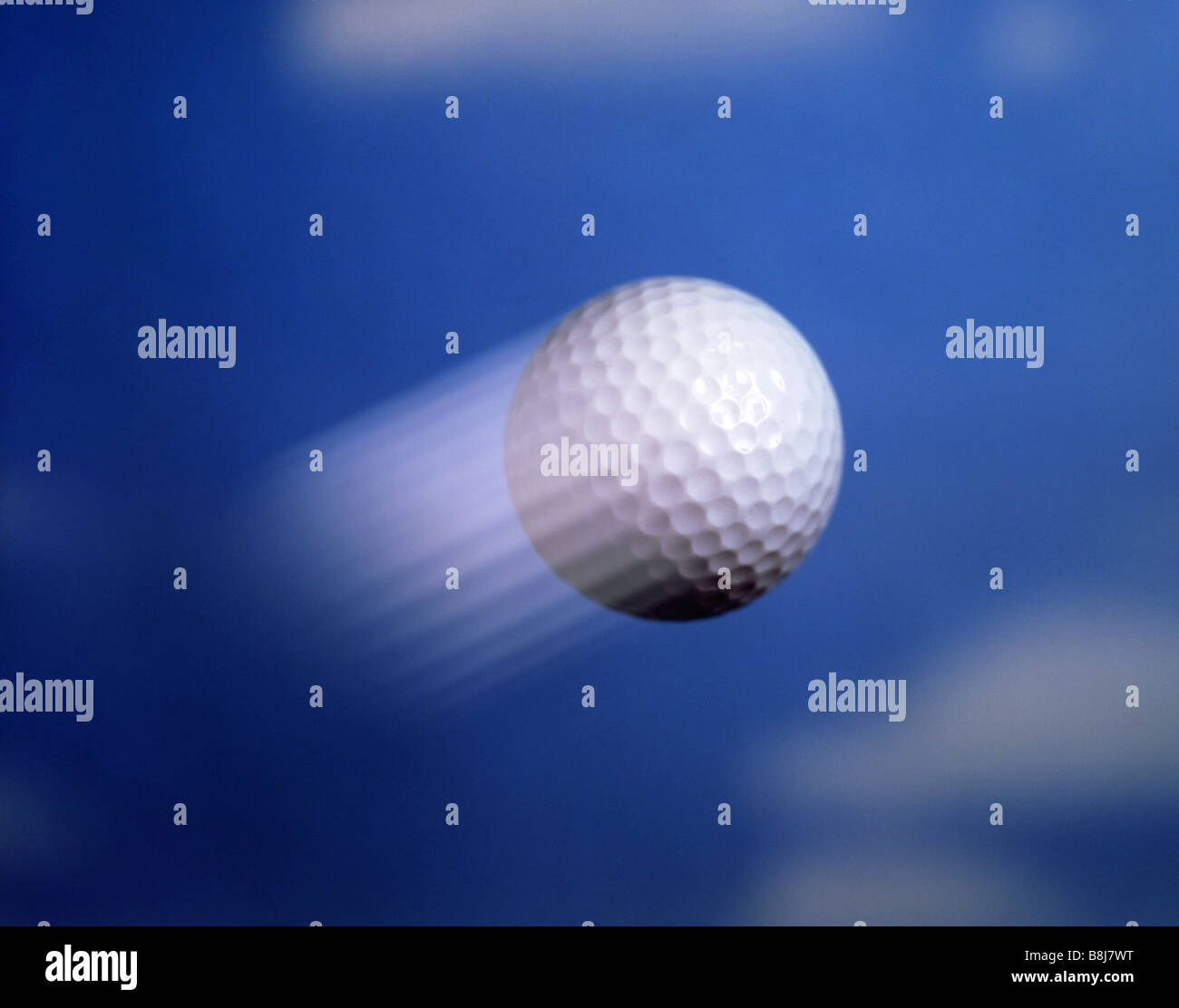 Close up flying golf hi-res stock photography and images - Alamy