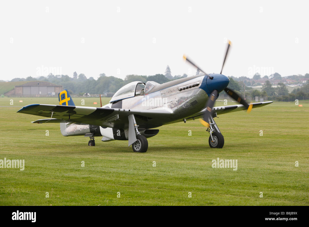 Raf p51 mustang hi-res stock photography and images - Alamy