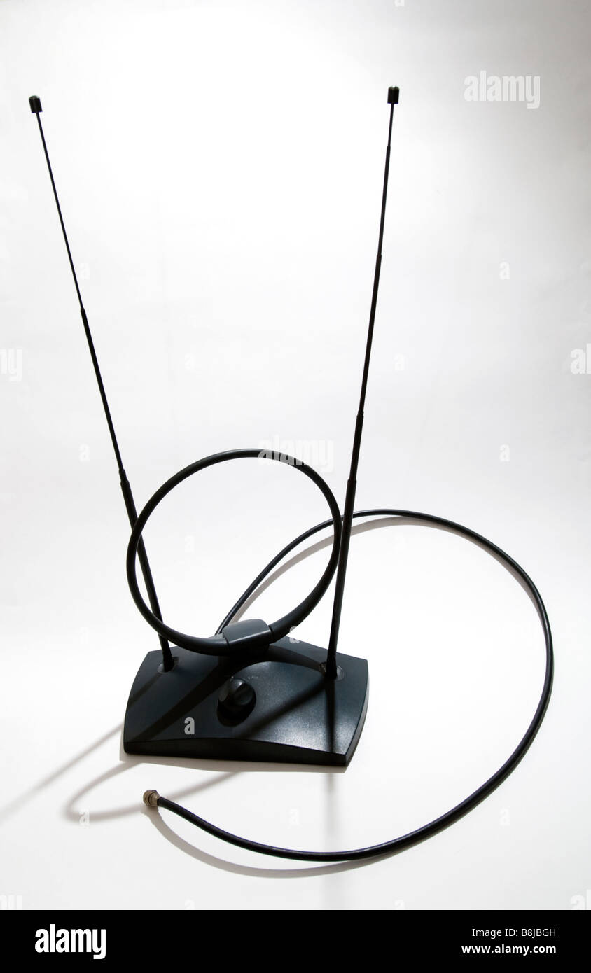 Uhf antenna hi-res stock photography and images - Alamy