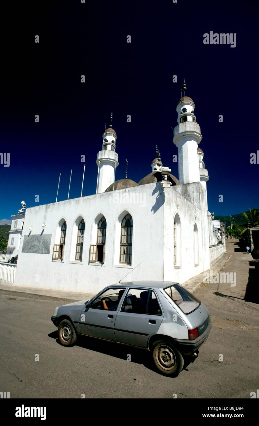 Comoros mosque hi-res stock photography and images - Alamy