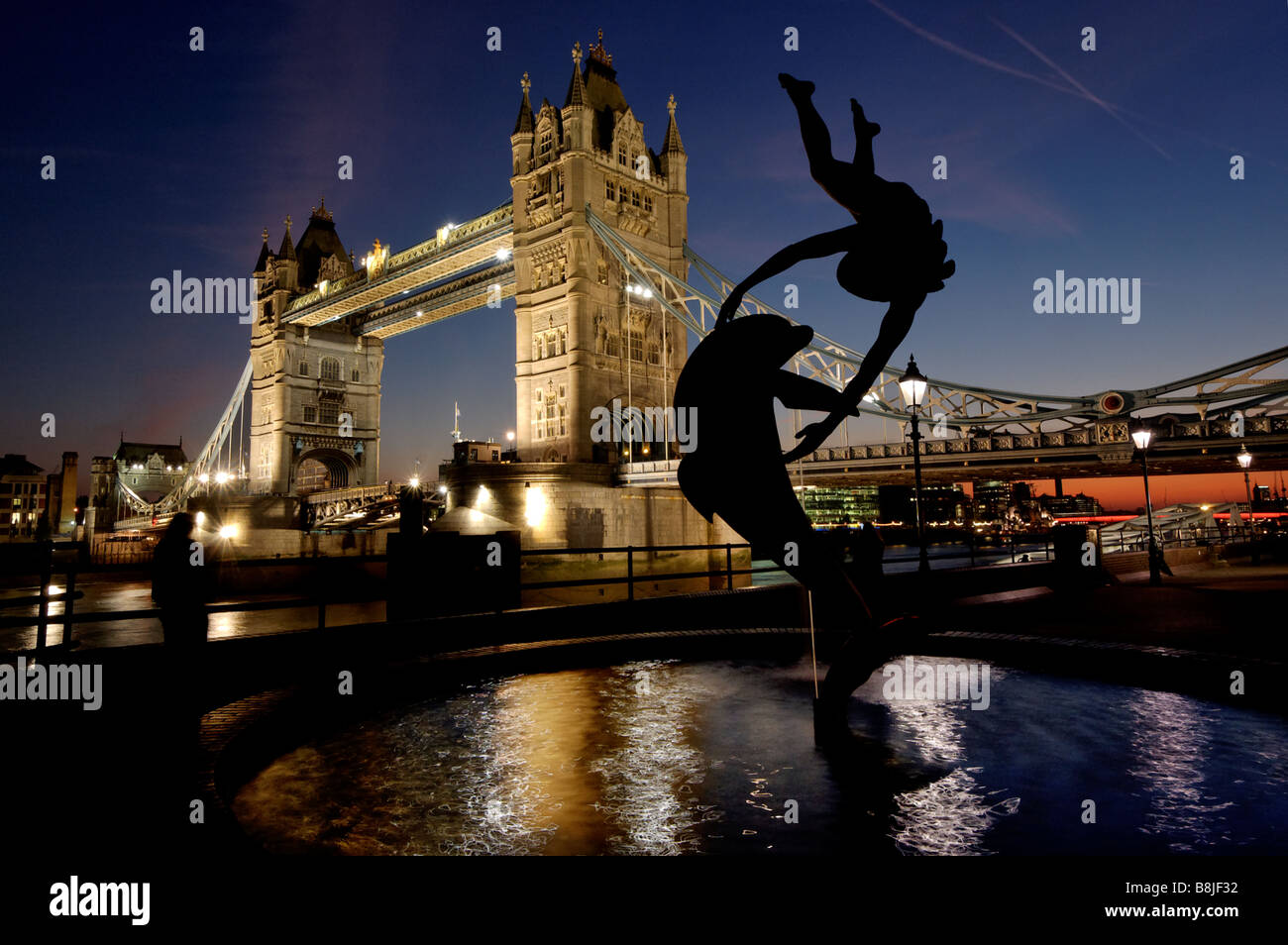 Night view tower david hi-res stock photography and images - Alamy
