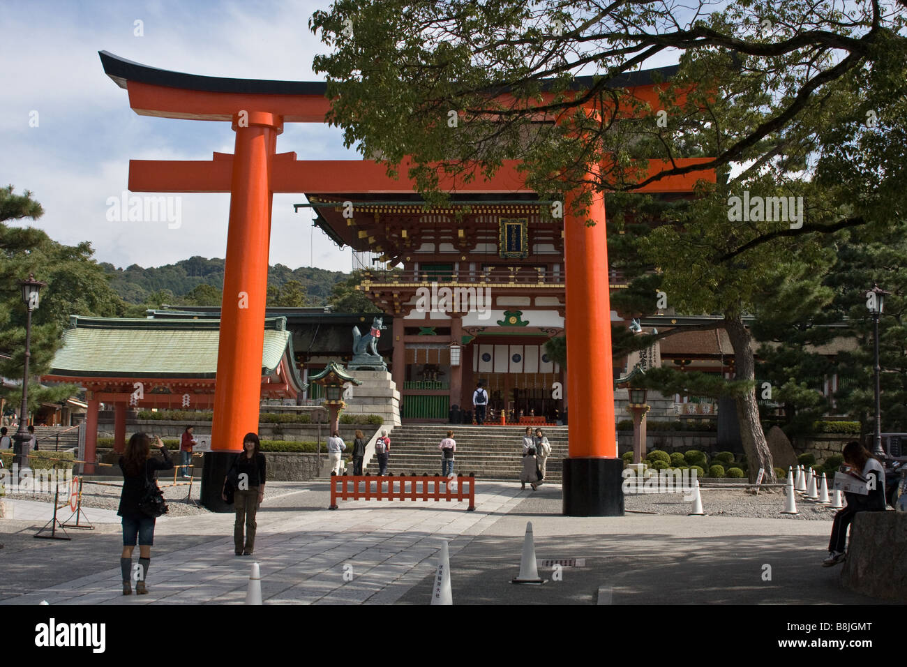 The head shrine of the god inari hi-res stock photography and images ...