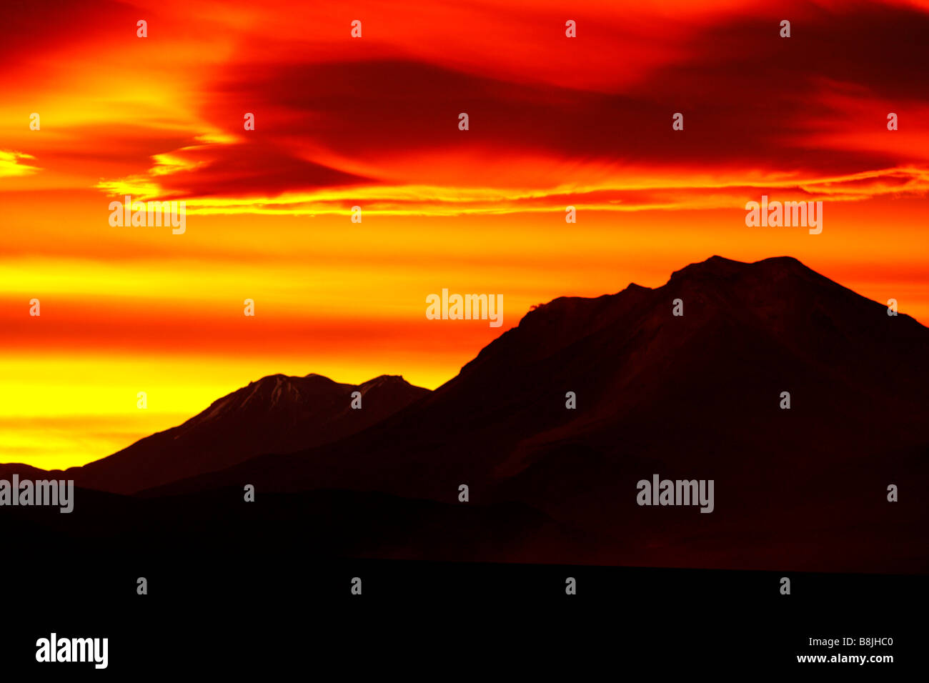 Andes sunset hi-res stock photography and images - Alamy