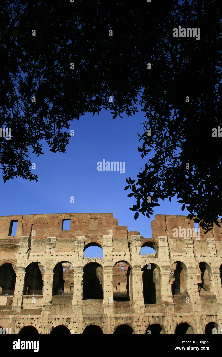 colosseum amphitheatre outside exterior wall facade, rome Stock Photo ...