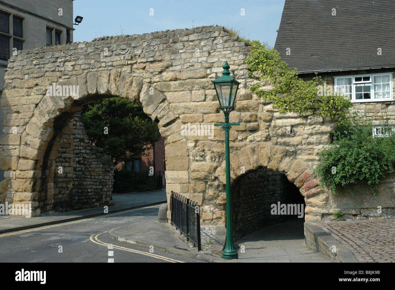 Newport arch lincoln hi-res stock photography and images - Alamy