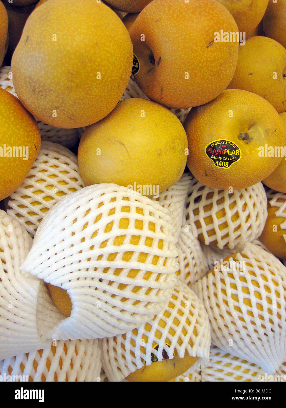 Apple foam net hi-res stock photography and images - Alamy