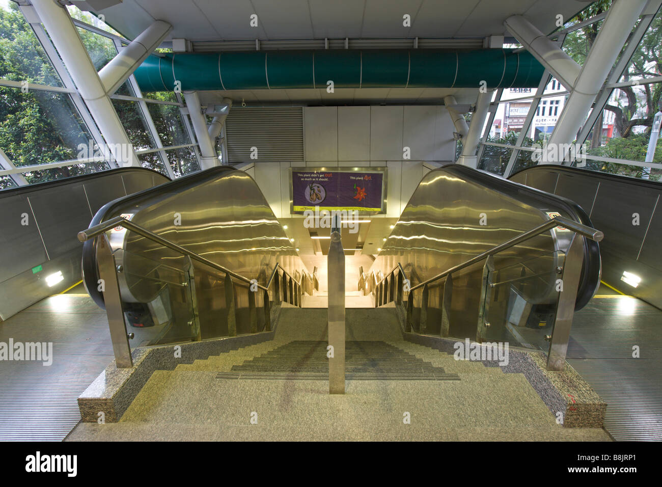 Singapore mrt railway hi-res stock photography and images - Alamy