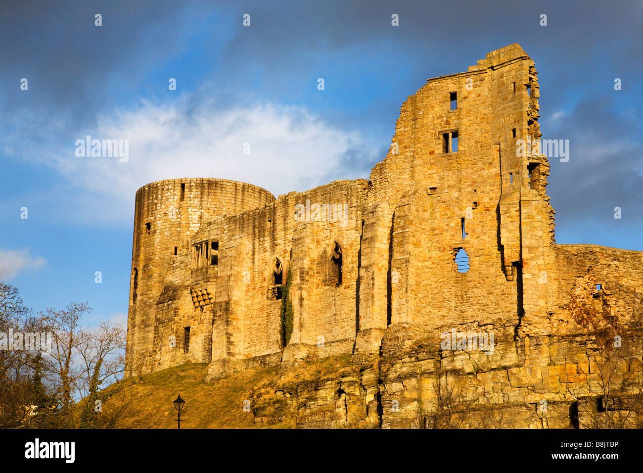 The Castle Ruins Barnard Castle County Durham England Stock Photo - Alamy