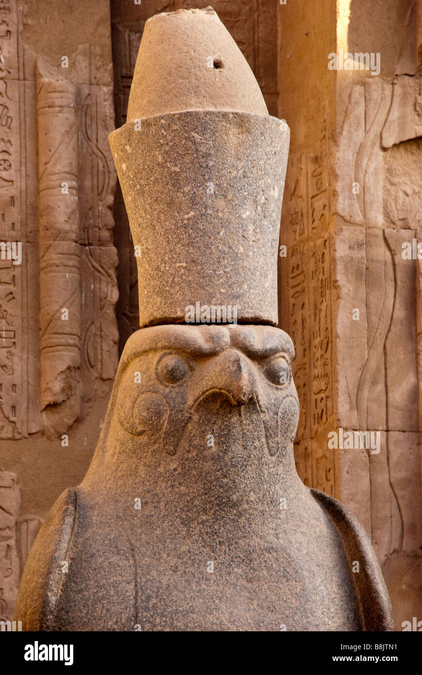 A statue at the Temple of Edfu in Egypt Stock Photo - Alamy