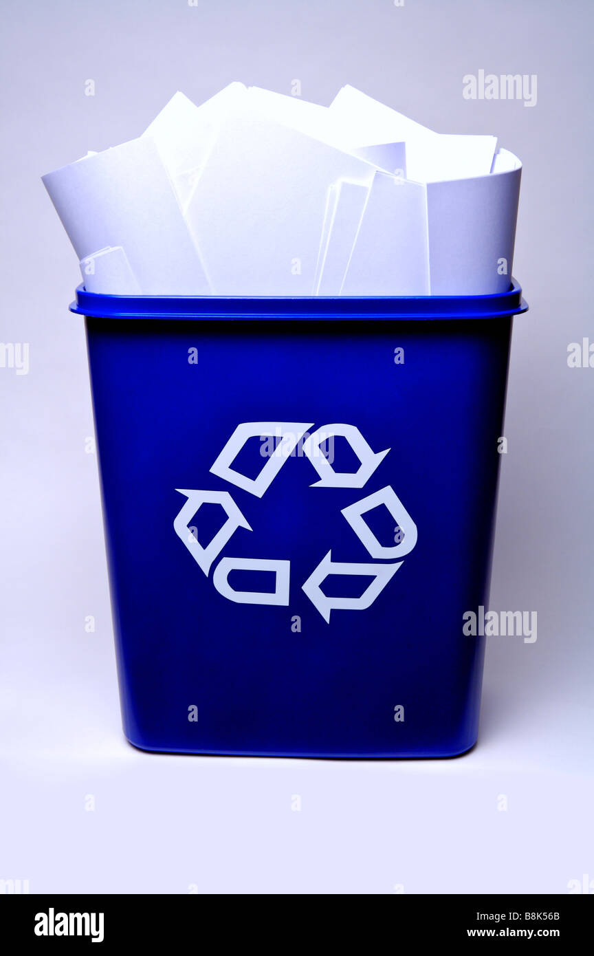 Close up of a recycling bin with wasted paper Stock Photo - Alamy
