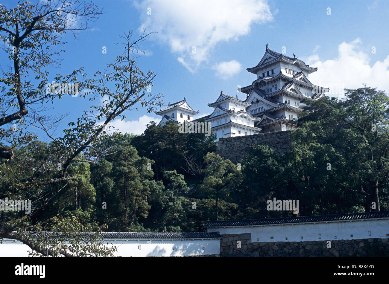 Himeji-jo palace 17th-century Japanese castle Stock Photo - Alamy