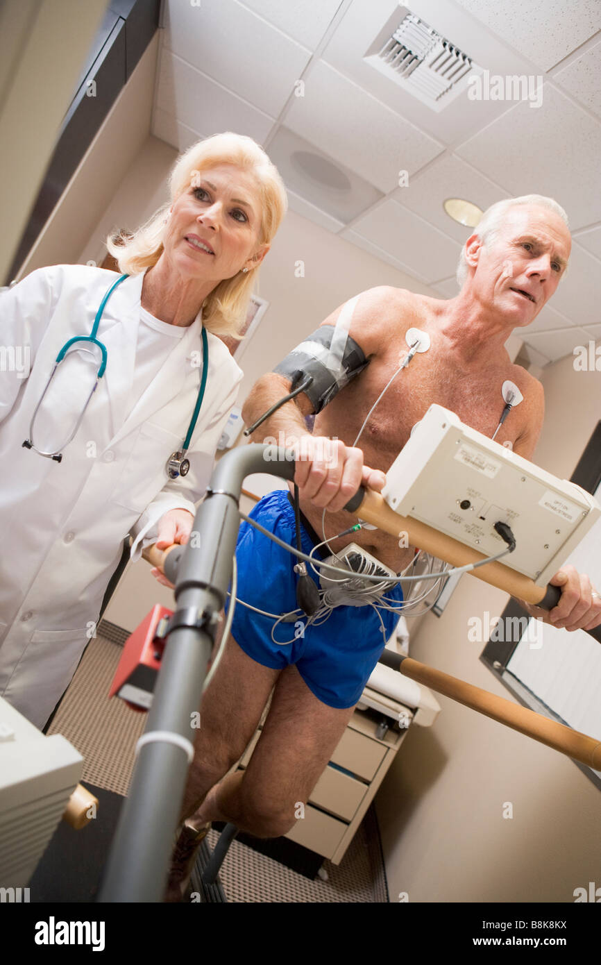 Middle aged woman running treadmill hi-res stock photography and images ...