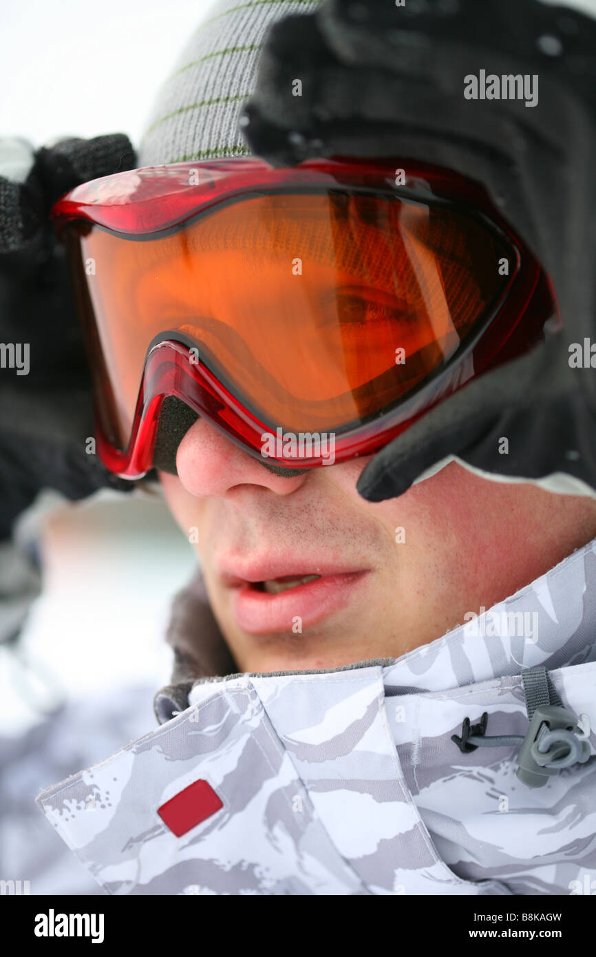 Orange goggles hi-res stock photography and images - Alamy