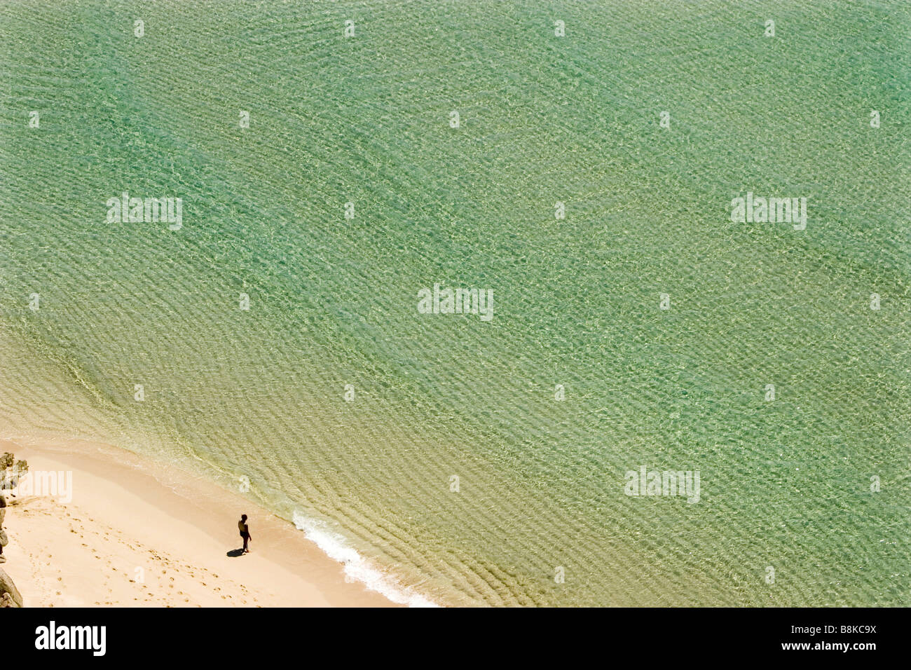 Clear clean sea on a Cornish beach Stock Photo - Alamy