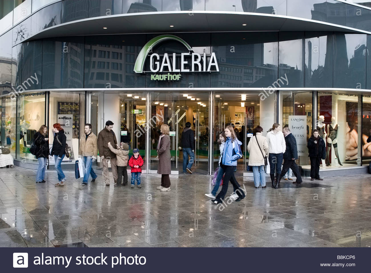 Zeil Galerie High Resolution Stock Photography and Images - Alamy