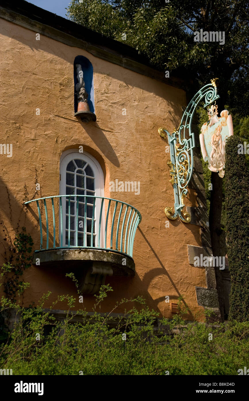 Hercules building hi-res stock photography and images - Alamy