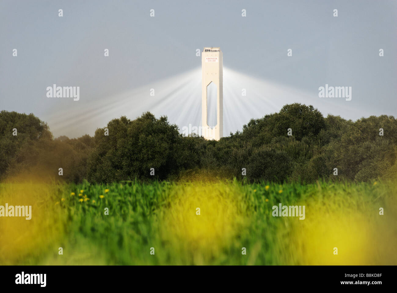The PS10 solar tower power plant produces clean thermoelectric power ...