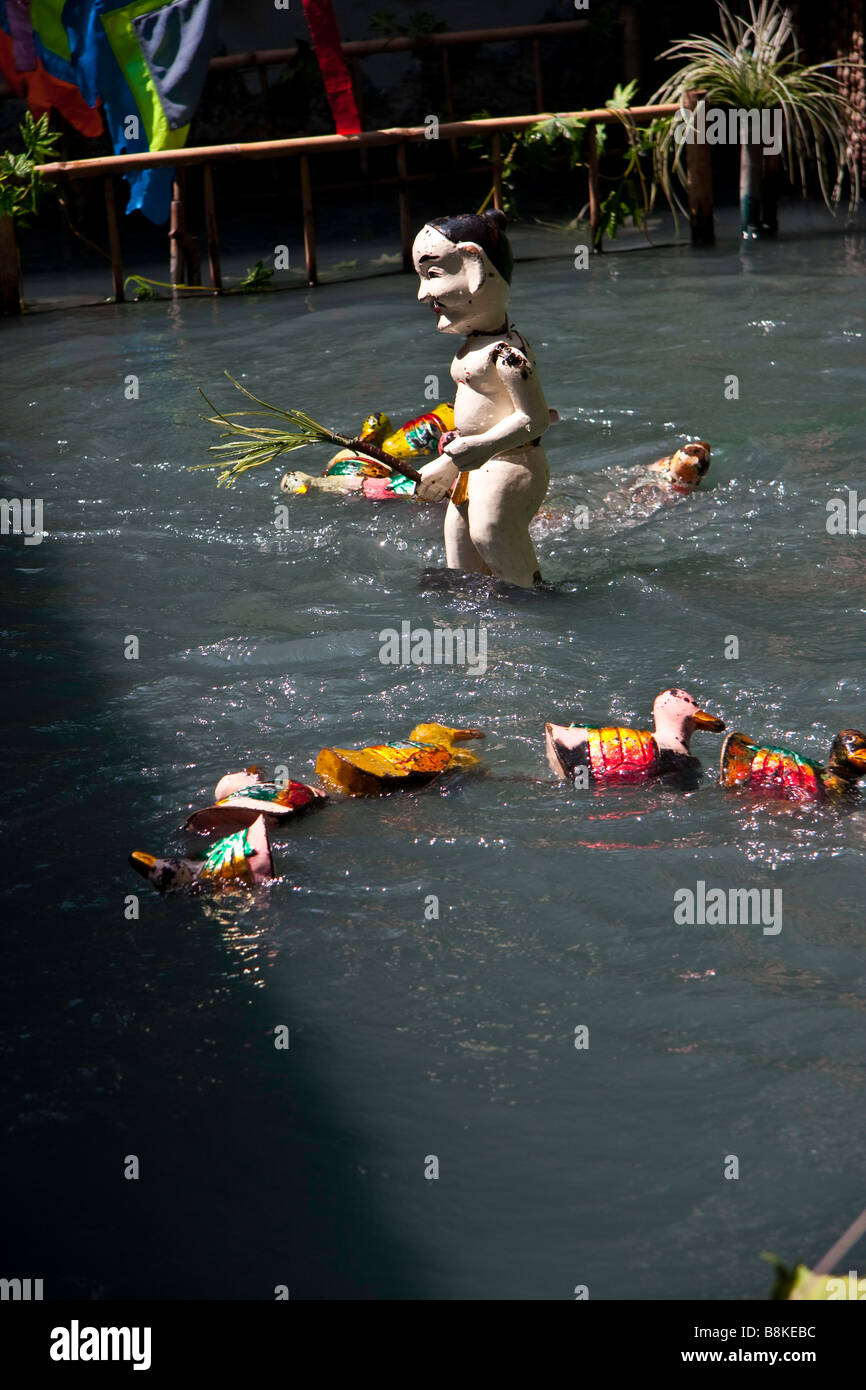Vietnam water puppets hi-res stock photography and images - Alamy