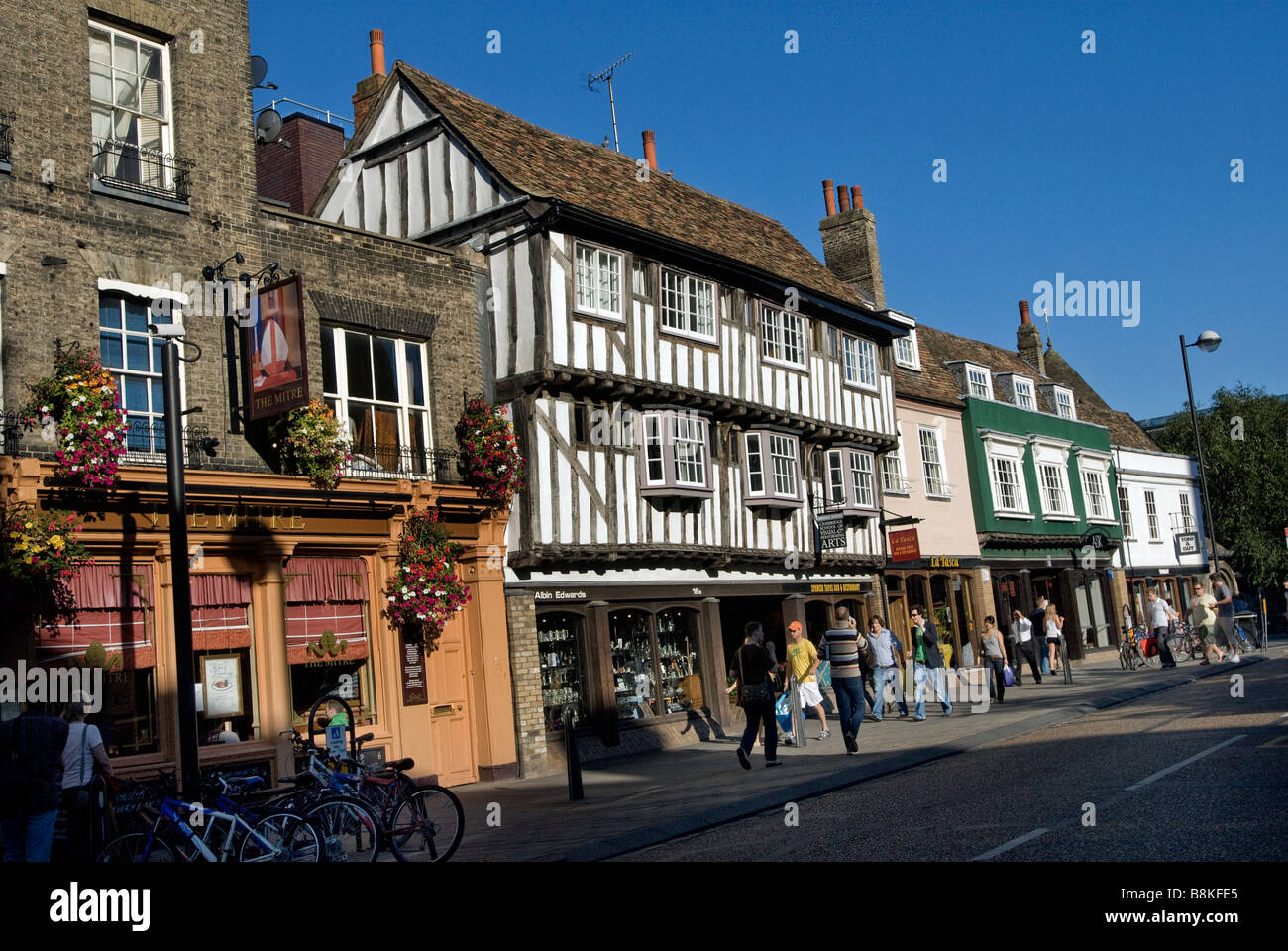 Timber framed house on Bridge Street in Cambridge England Stock Photo ...