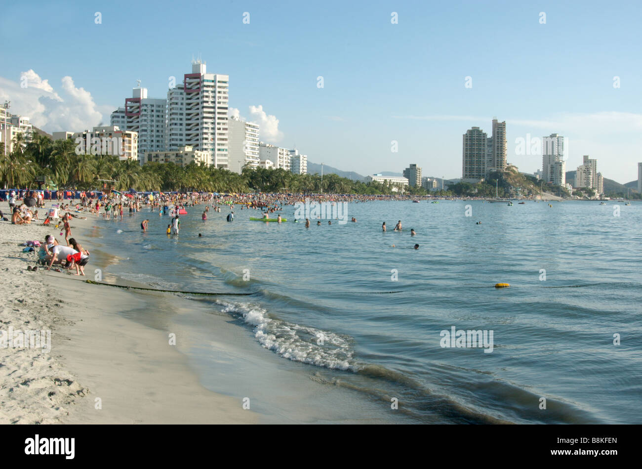 Rodadero Beach, Colombia Stock Photo - Alamy