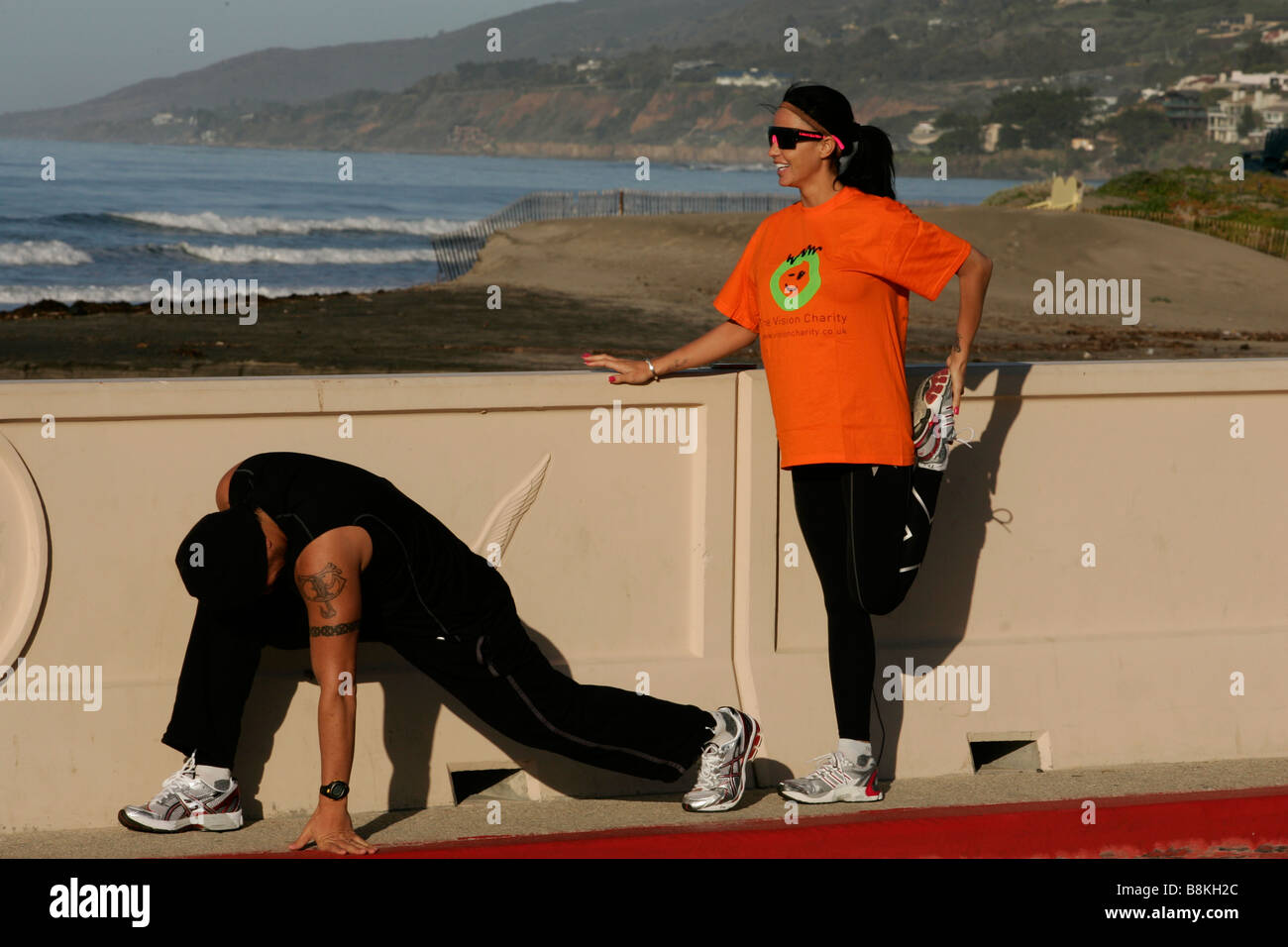 Katie Price Jordan with Peter Andre jog in Malibu Stock Photo - Alamy