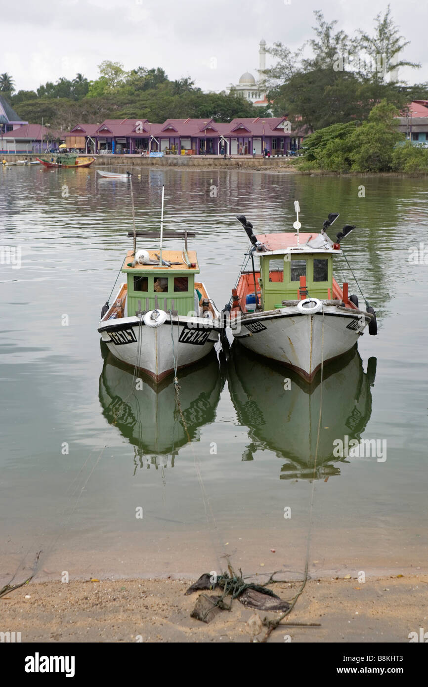 Traditional fishing boats, Kuala Terengganu, Malaysia Stock Photo - Alamy