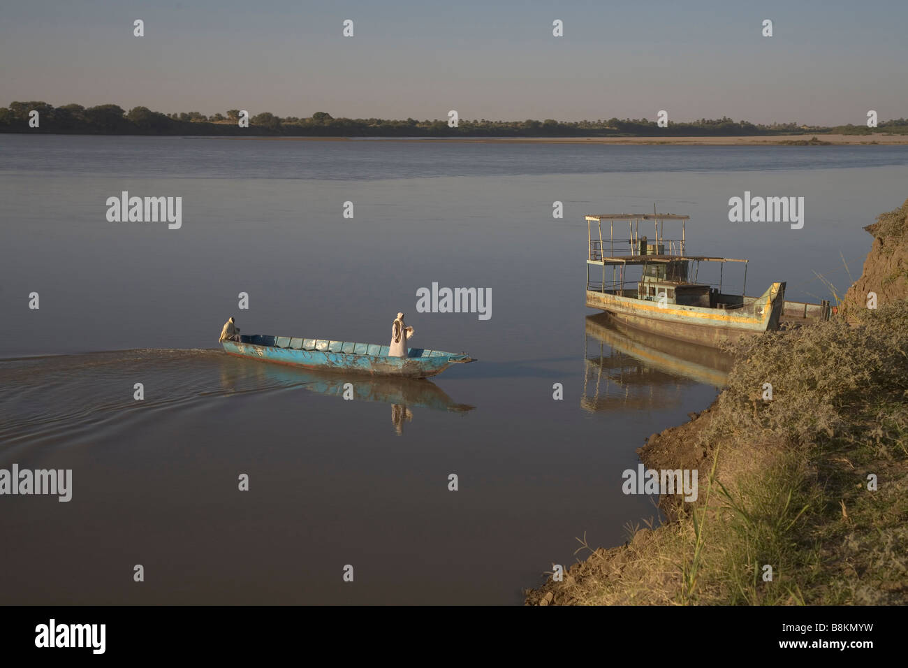 Sudan costume hi-res stock photography and images - Alamy